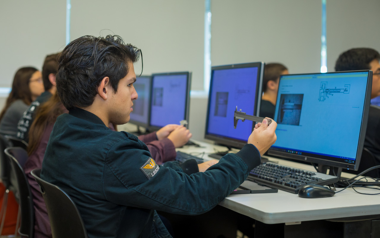 Laboratorio de Física Experimental | UDEM