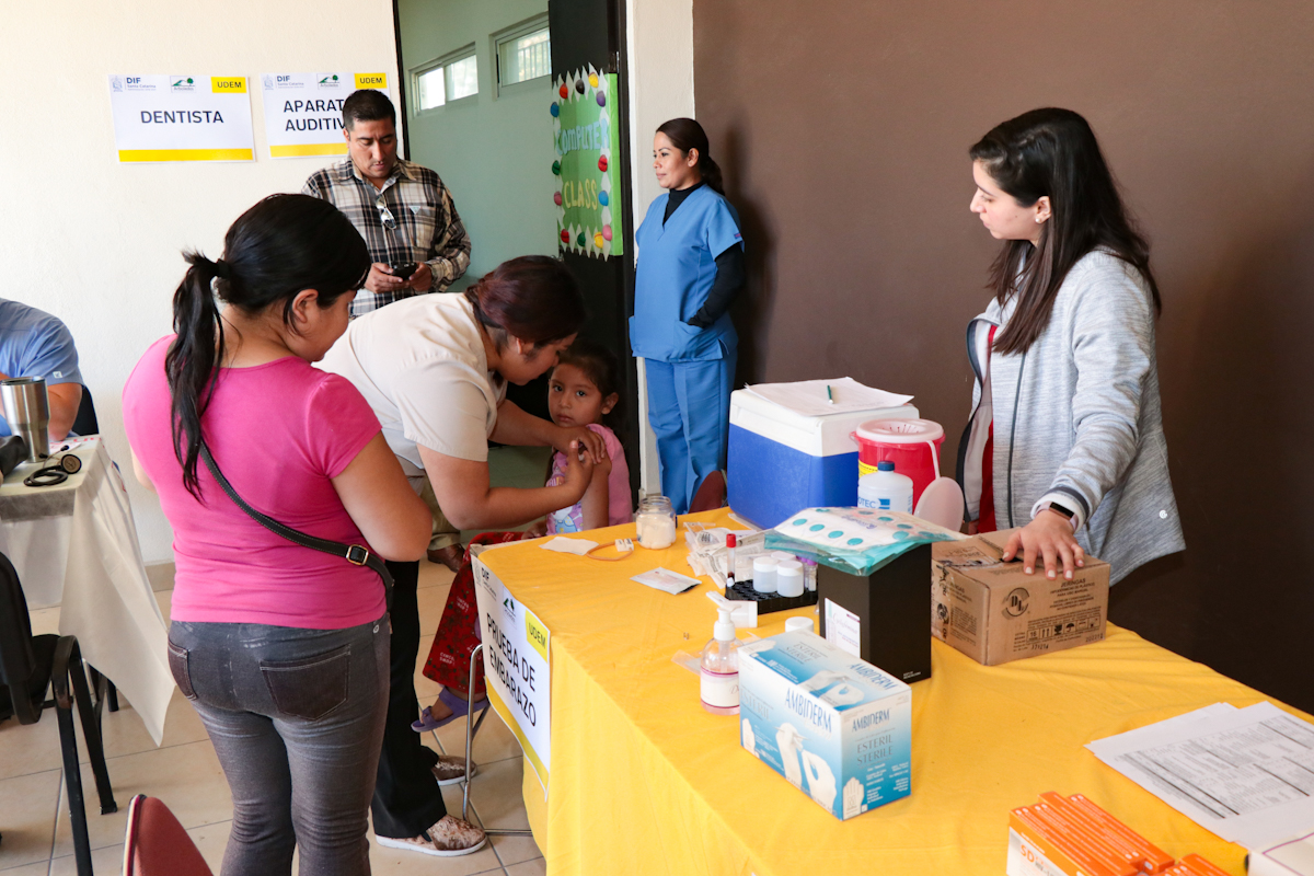 Destacan desarrollo de programas en aniversario de centro comunitario ...