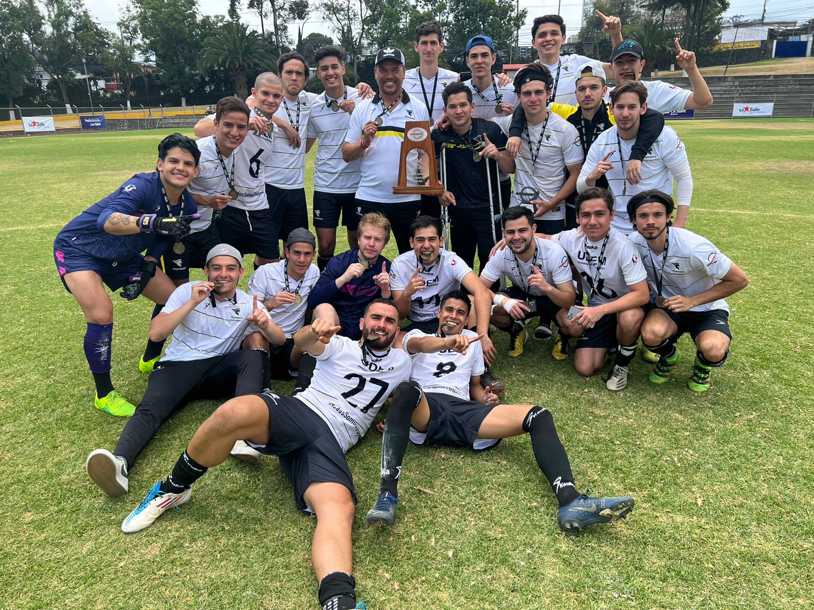 Se llevan el campeonato | UDEM