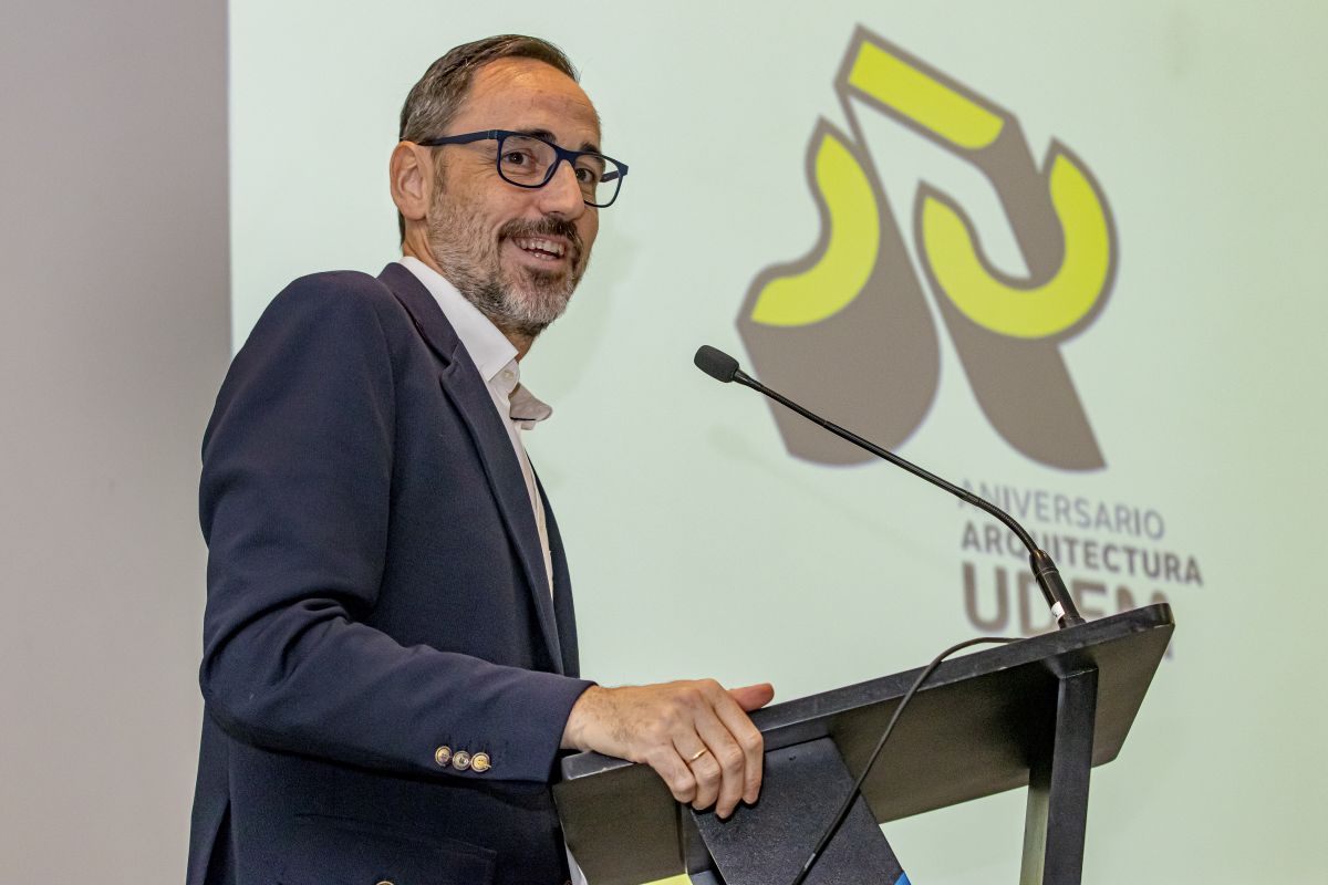 Celebran 50 años del programa de Arquitectura UDEM | UDEM