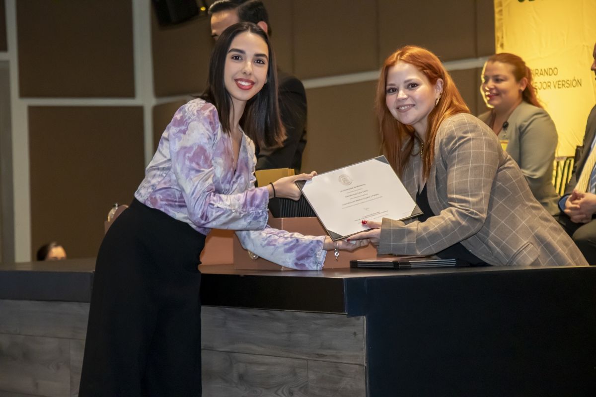 Honra UDEM a sus Alumnos Distinguidos | UDEM