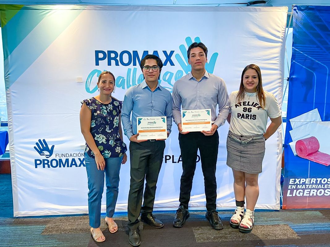 Impulsan la vivienda digna con blocks… ¡de llantas de desecho! | UDEM