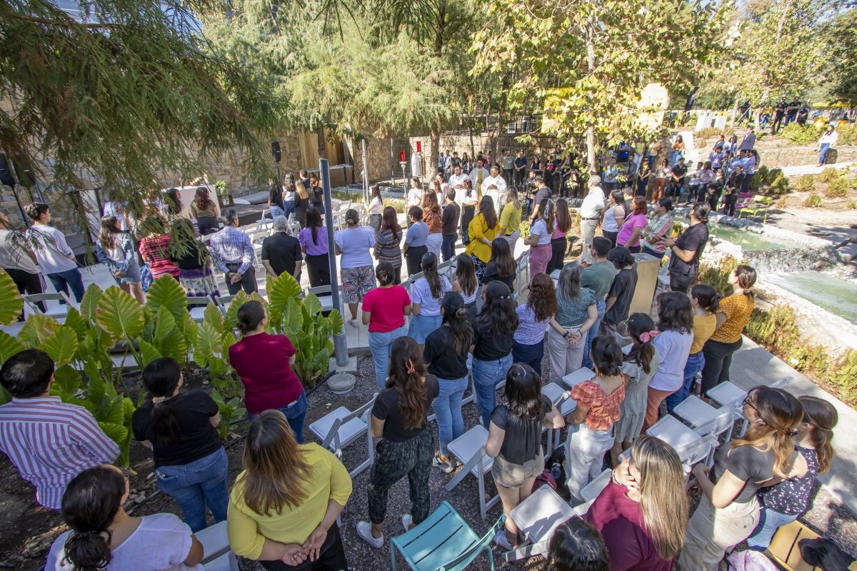 Celebran 54 aniversario de la fundación de la UDEM | UDEM