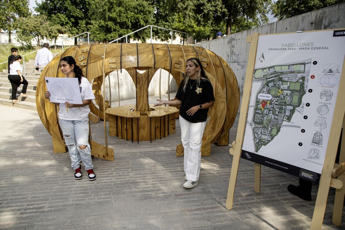 Exponen sus avances creativos con pabellones arquitectónicos | UDEM