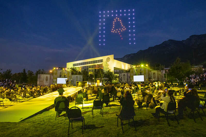 Historia Commencement UDEM | UDEM